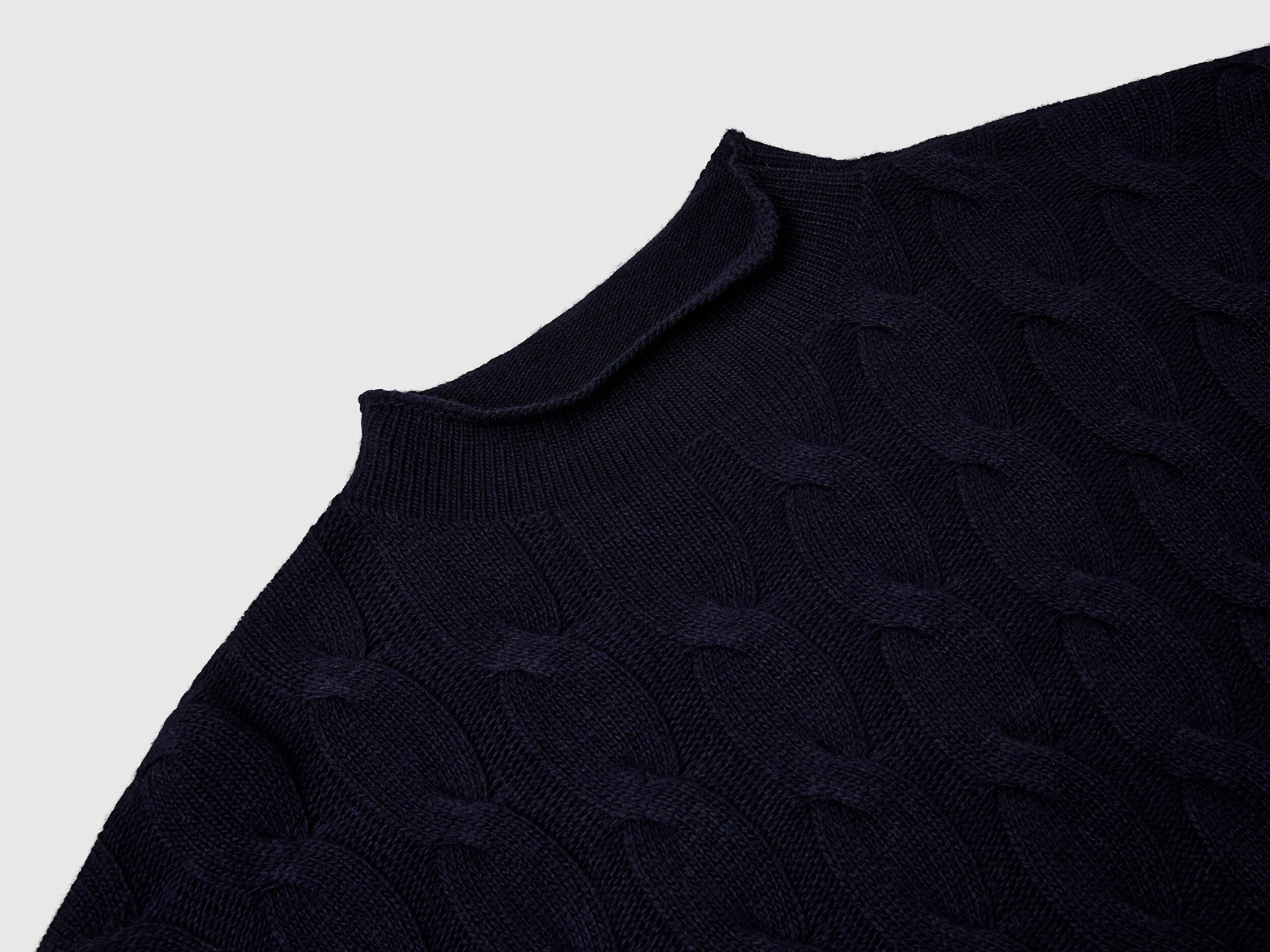 Cashmere blend sweater with cable knit - Dark Blue | Benetton Cashmere blend sweater with cable knit - Dark Blue | Benetton