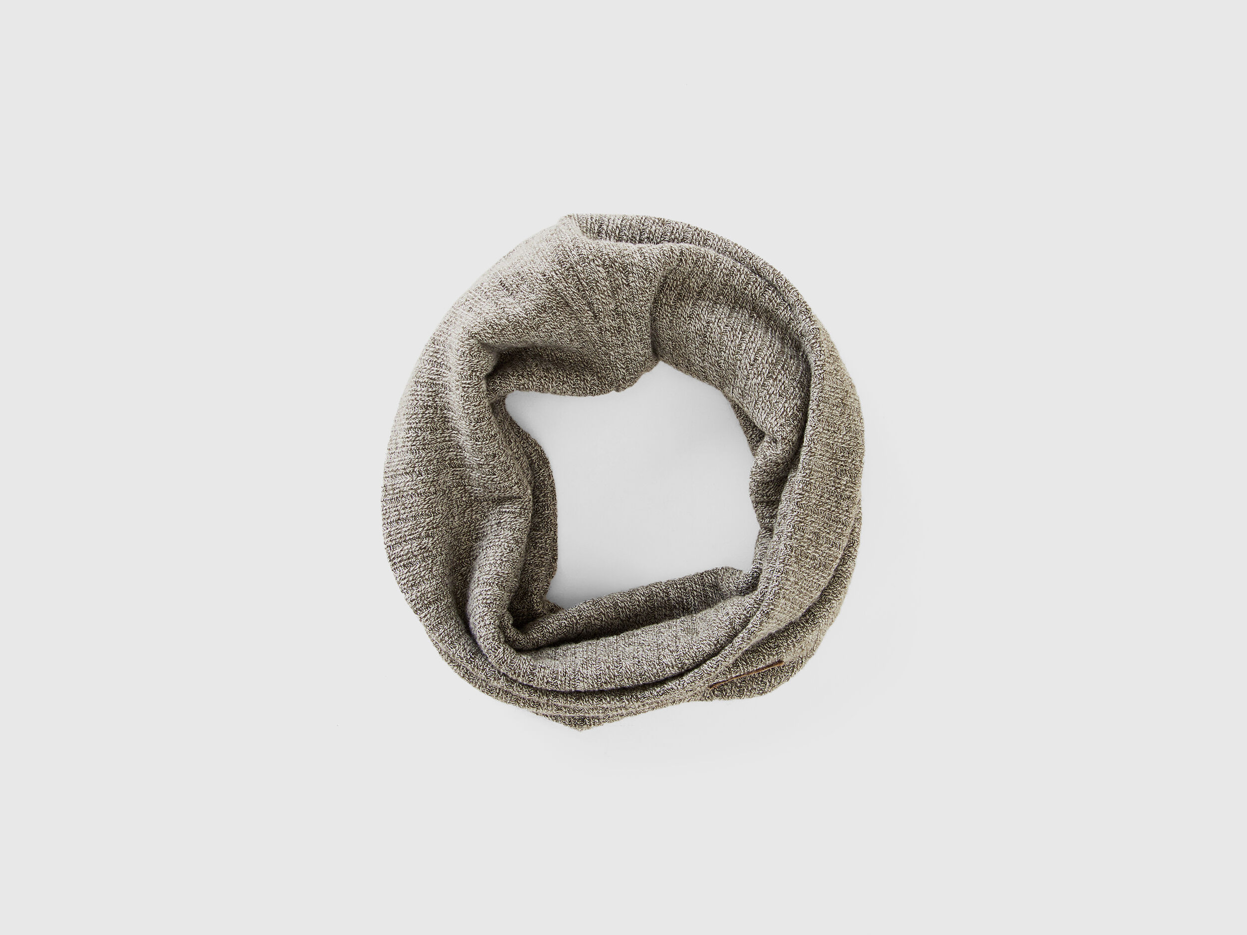 Junior Boys Scarves New Collection Benetton
